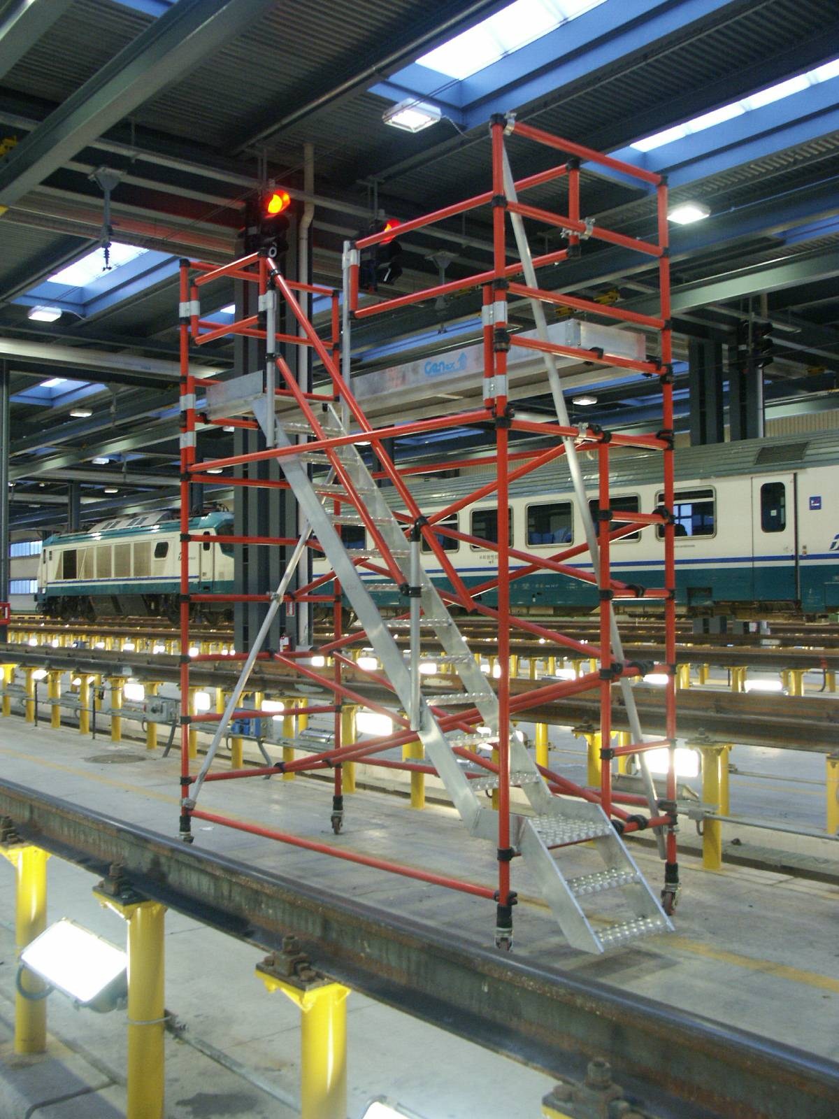 GALLERY | Genex » Fiberglass Scaffolds Genex Unitec Con Span400 ...